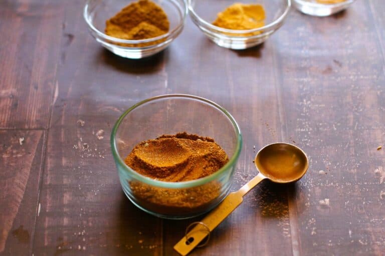 How to Make Homemade Indian Curry Powder Recipe - Intentionally Eat